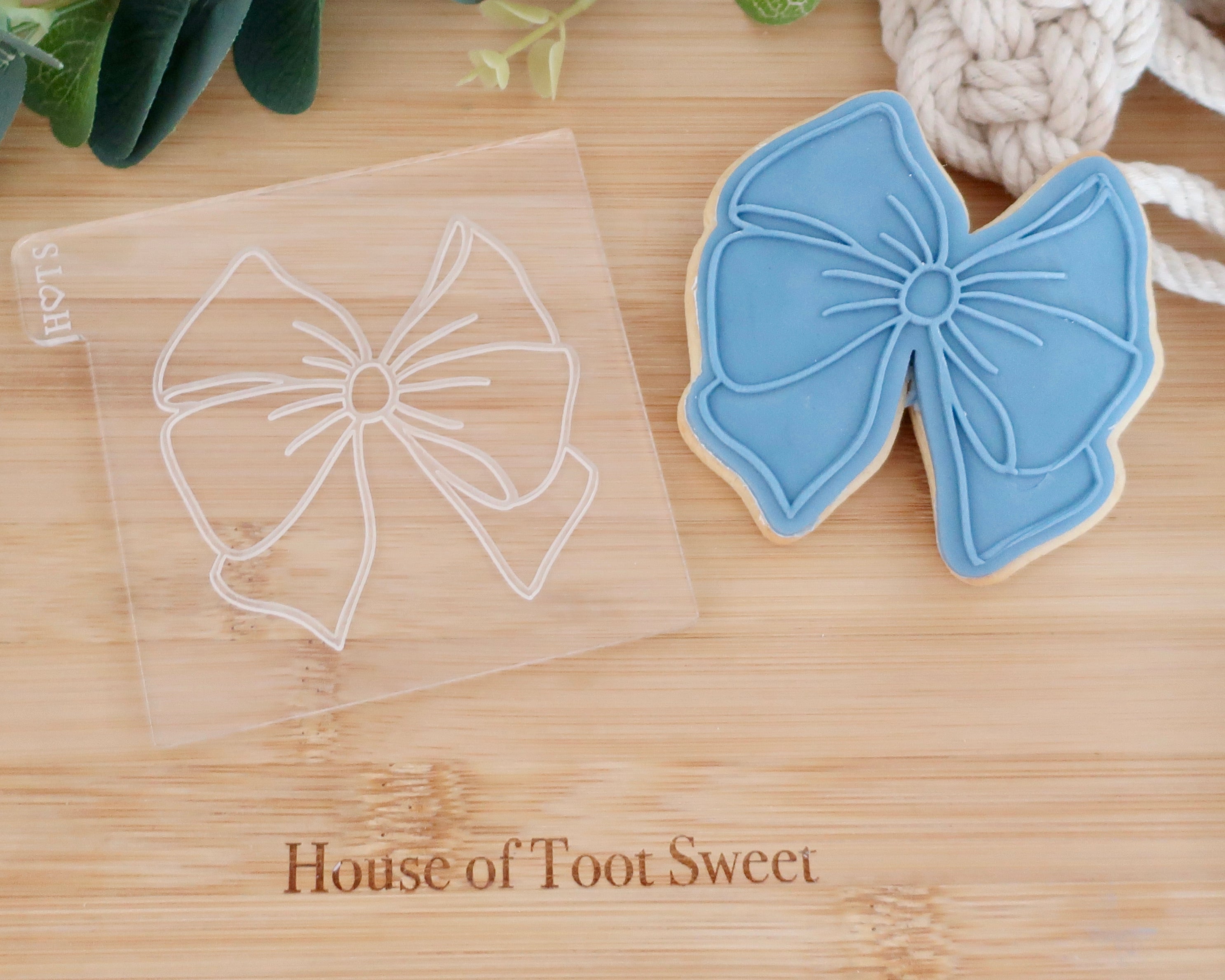 Artisanal Creations: UK-Made Cookie Stamps, Cutters, Embossers, and ...
