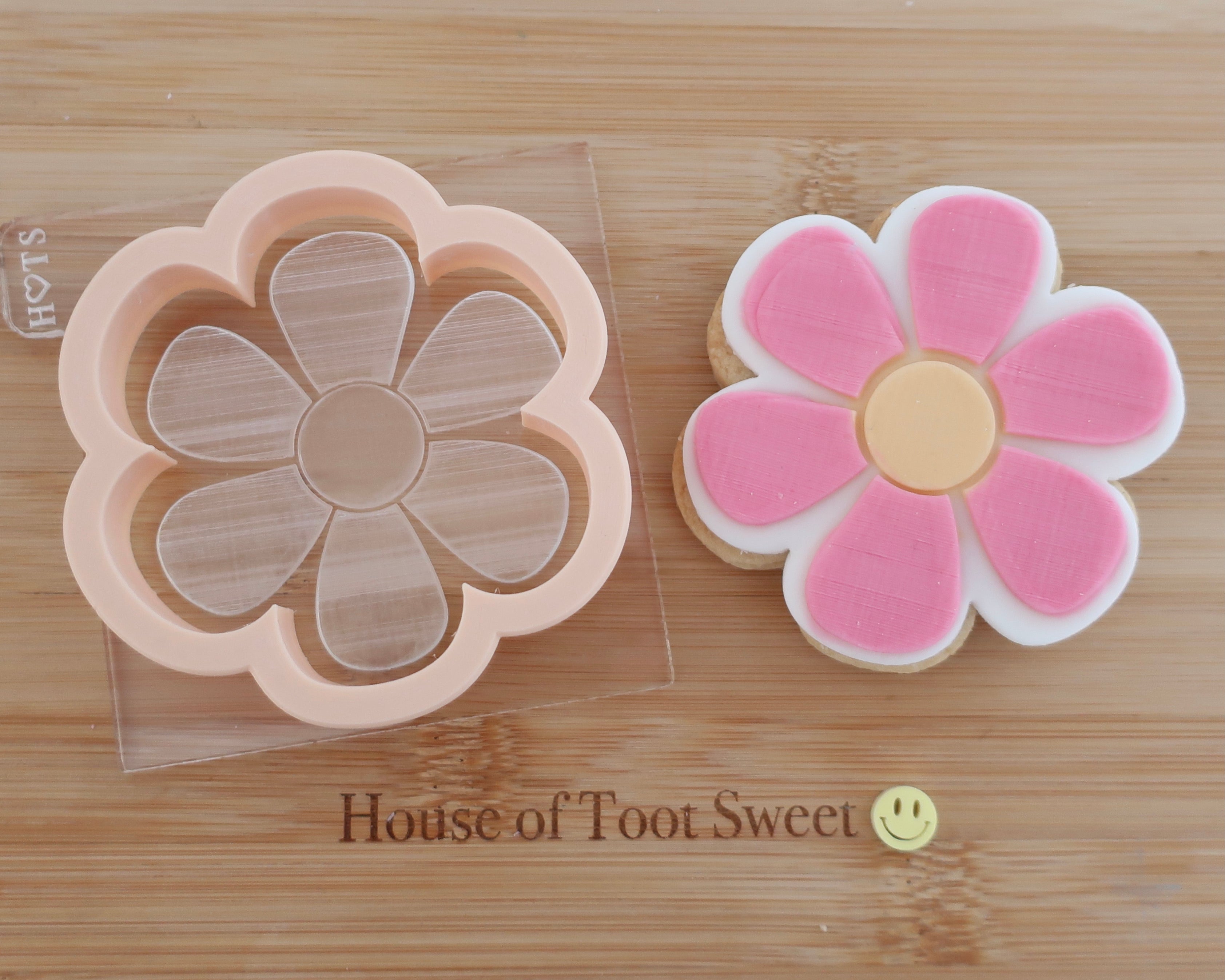 Artisanal Creations: UK-Made Cookie Stamps, Cutters, Embossers, and ...